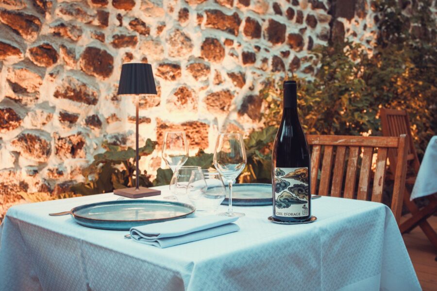 « Les Flâneurs », nouveau restaurant au pied de la cathédrale du Puy-en ...